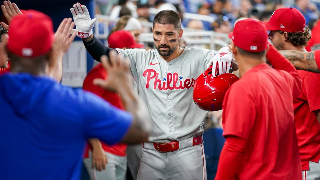 Rob Thomson proud Nick Castellanos "owned up" to bringing Presidente ...