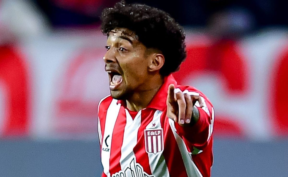 La complicación que tendría Cristian Medina si se cierra su salida de ...