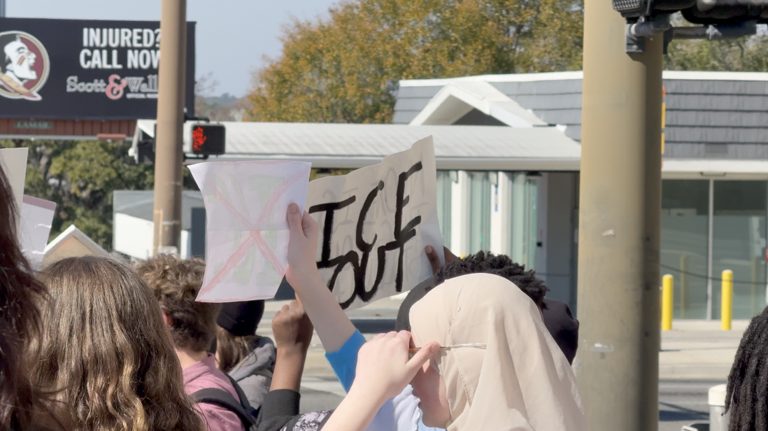 Leon High School students hold peaceful protest condemning ICE's recent ...