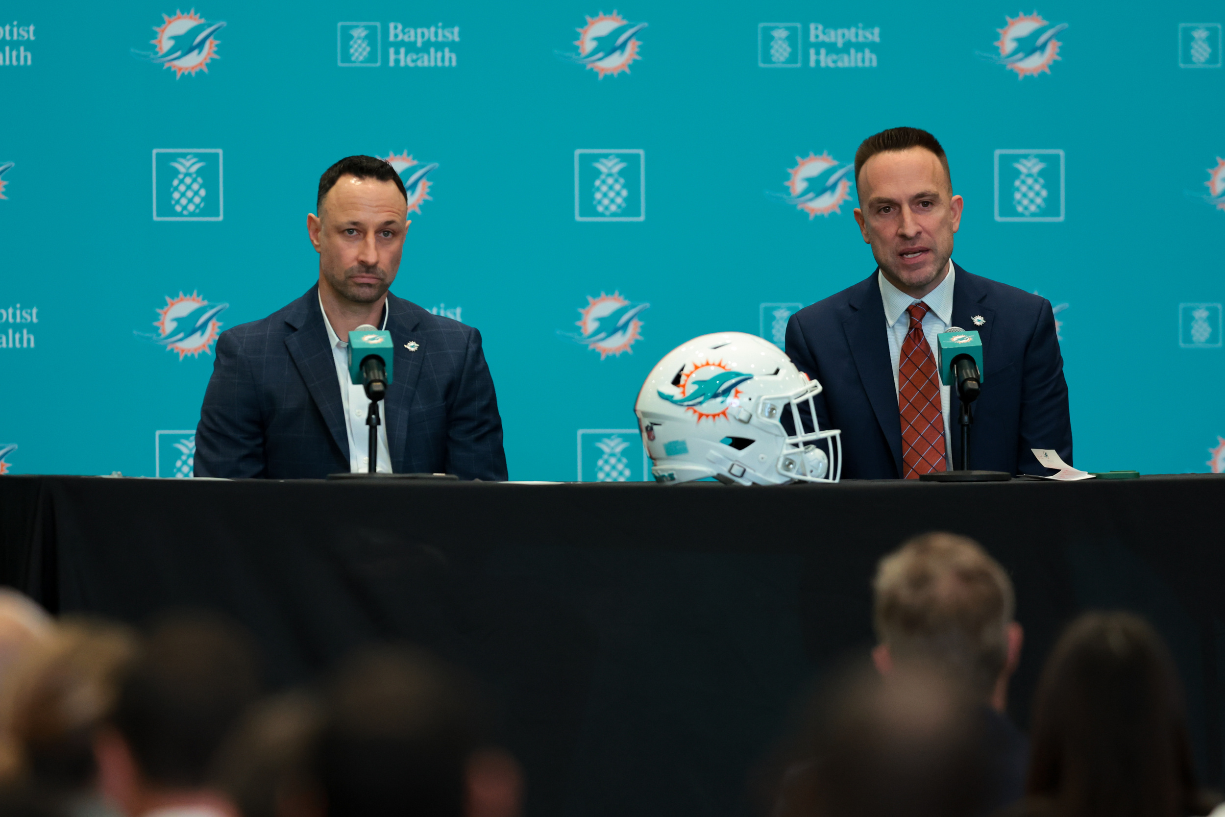 Dolphins finalize 2026 coaching staff