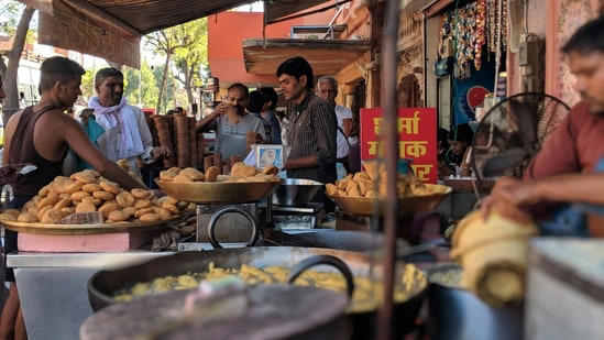 Street food as theatre stages its own reality