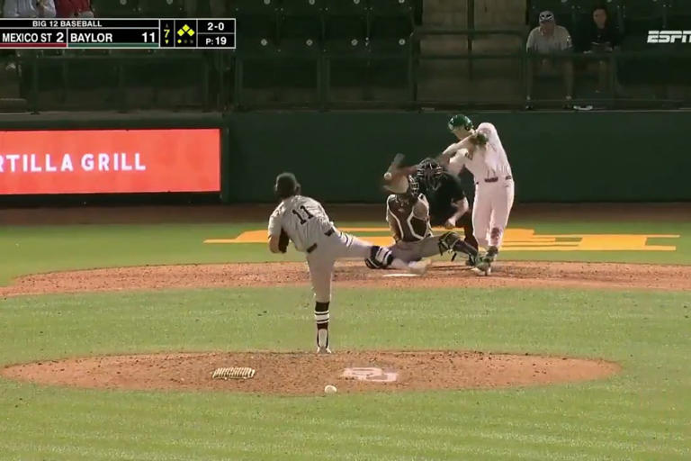 Baylor College baseball player slugs three grand slams in historic game