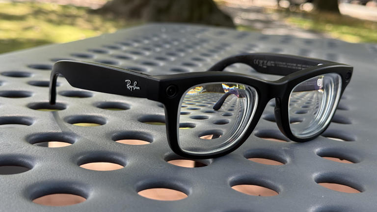 Apple's smart glasses reportedly delayed until late 2027