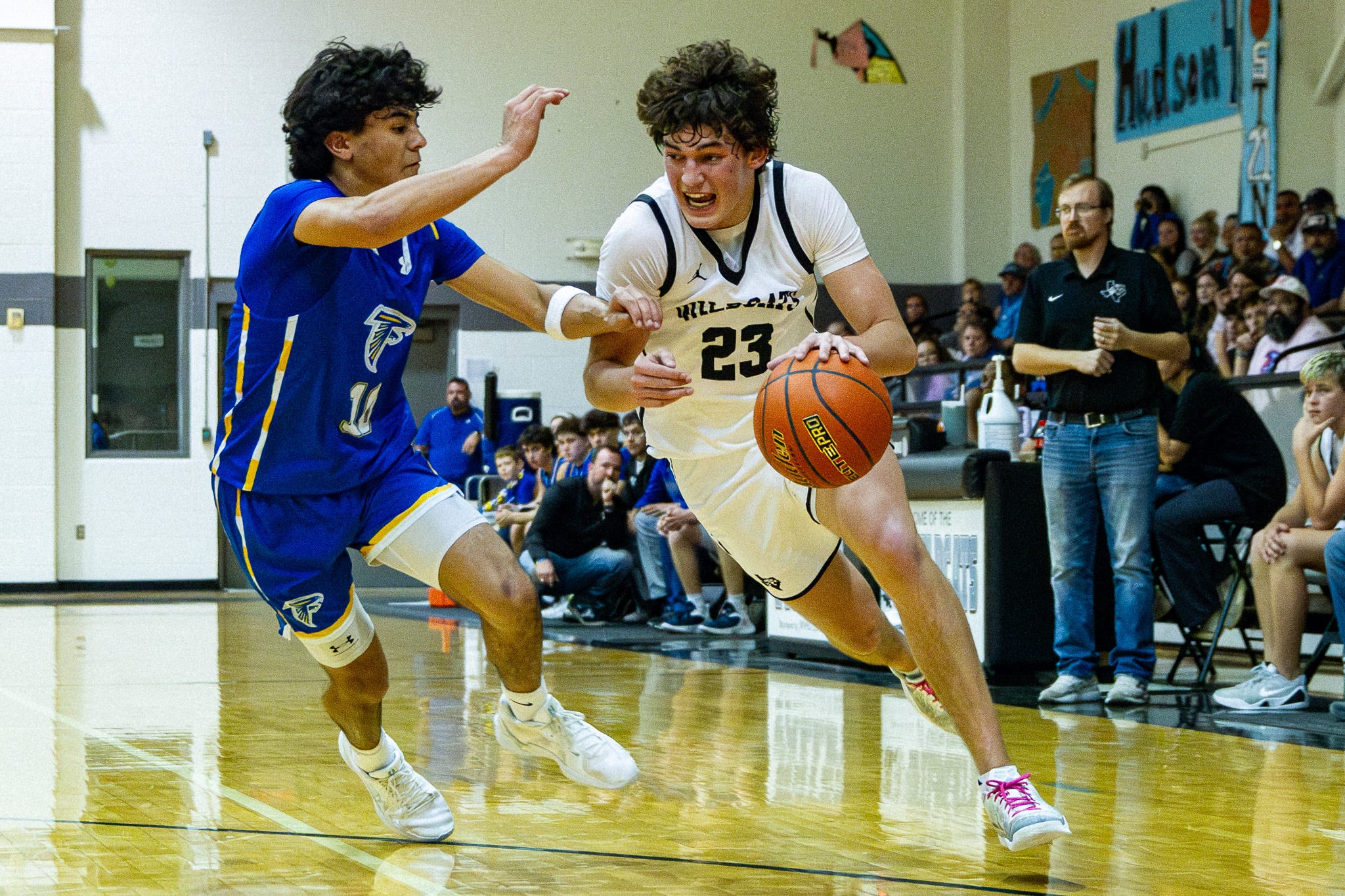 Water Valley basketball claims first district title in 10 years behind ...