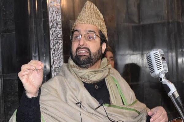 Mirwaiz extends greetings to Kashmiri Pandit community on Hearath