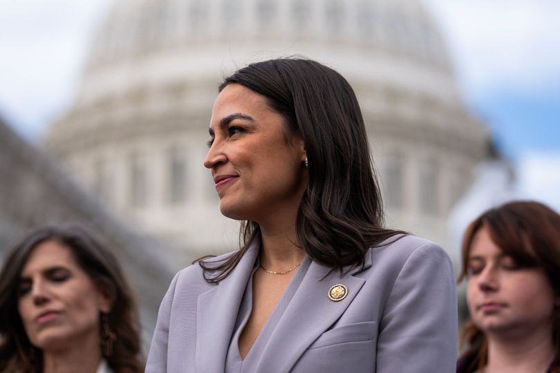 AOC brutal comeback after Trump says he couldn't understand the Bad ...