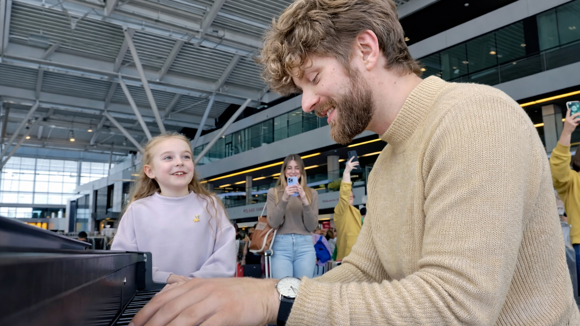 I wasn’t expecting this from a 6-year-old singing Let It Go