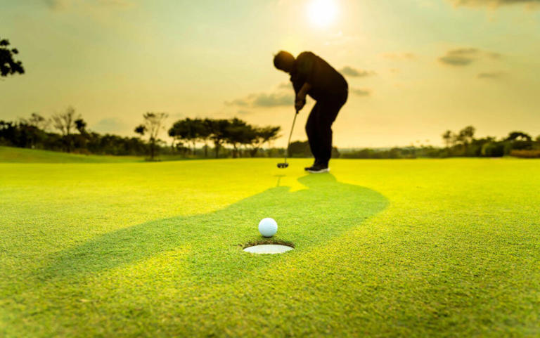Golf coach James Jankowski shares the putting grips that can improve ...
