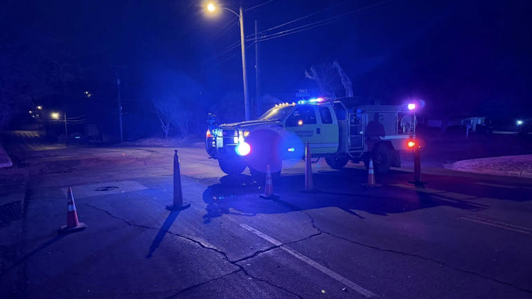 Shed fire closes Bosque Road in Woodway, power lines down