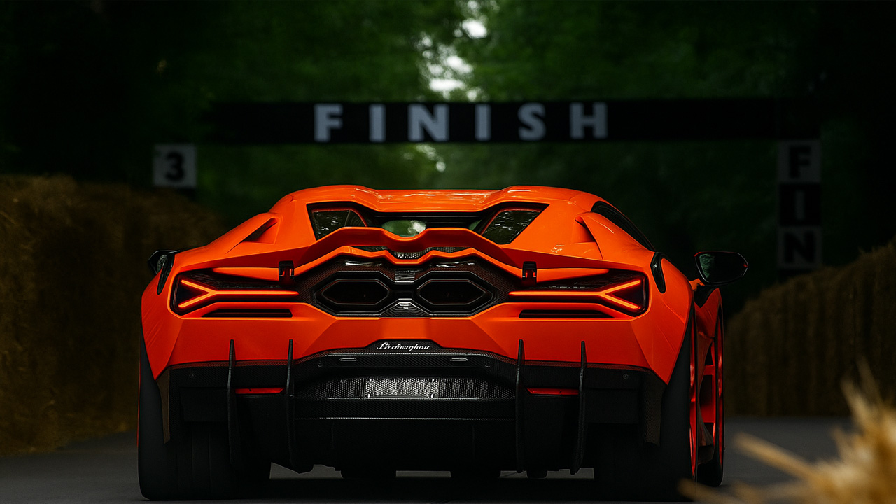 Lamborghini Revuelto crosses the finish line at full throttle