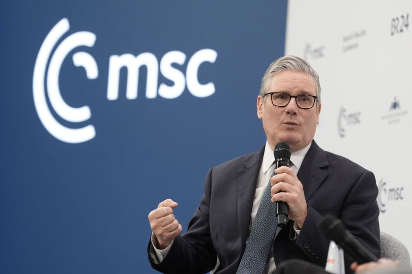 Keir Starmer 'ready to fight' as UK warships to head to Arctic Circle ...