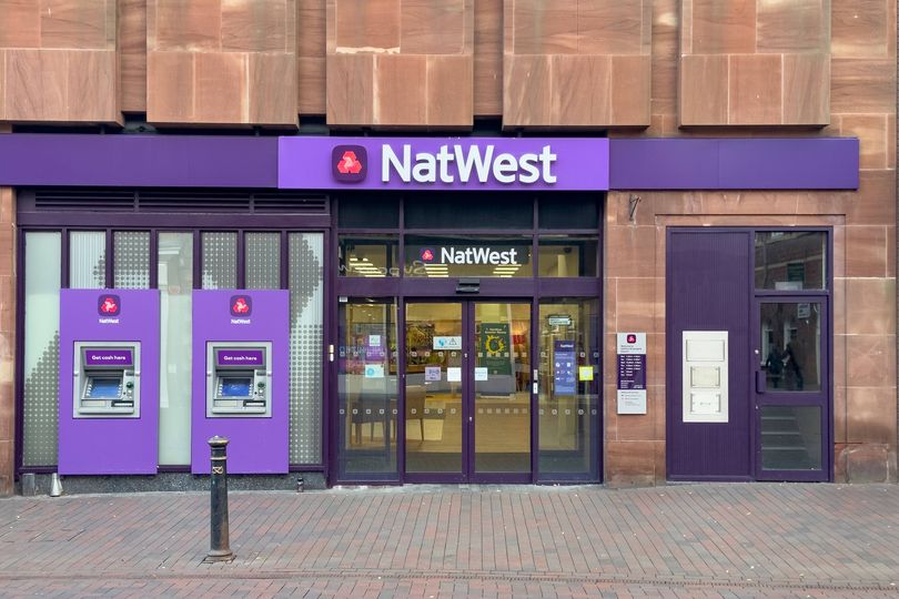 NatWest hands out up to £175 cash to more than 8,000 customers