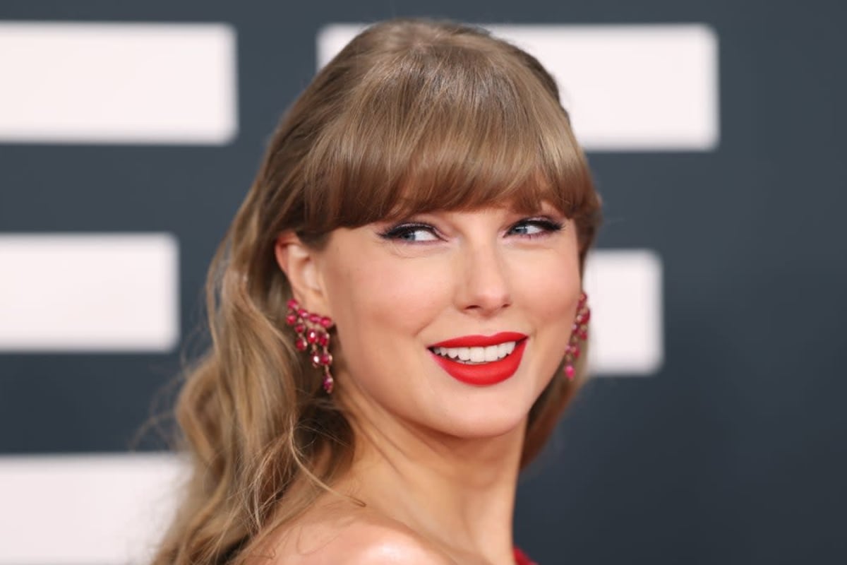 Taylor Swift’s net worth crosses $2 billion, becomes richest female ...