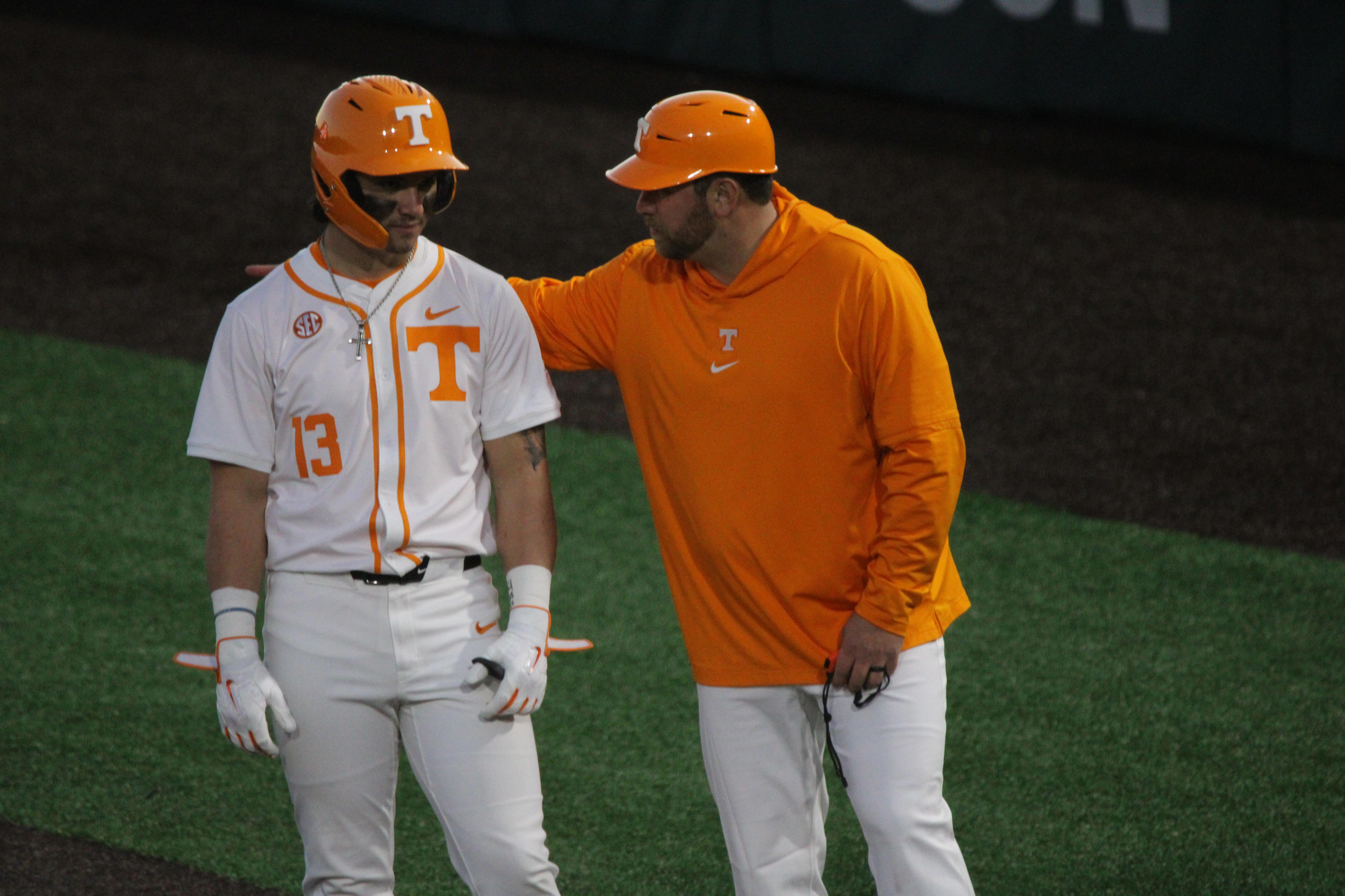 Where to watch Tennessee-Texas baseball game 3: TV, channel, streaming
