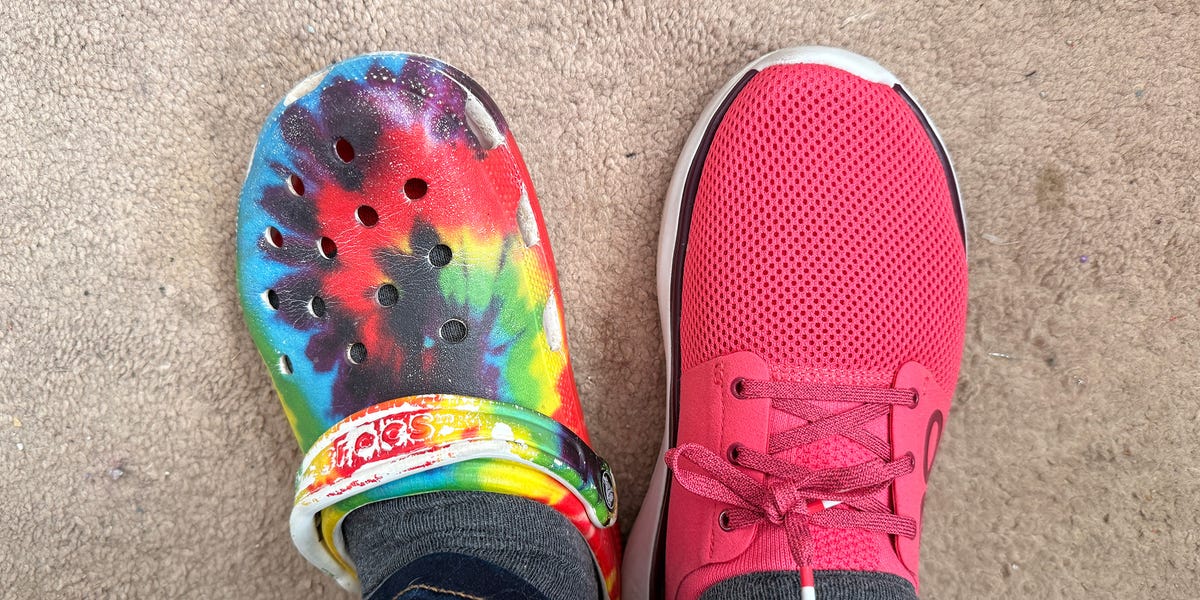 I’ve worn Oofos and Crocs recovery shoes for years—here’s my take on ...