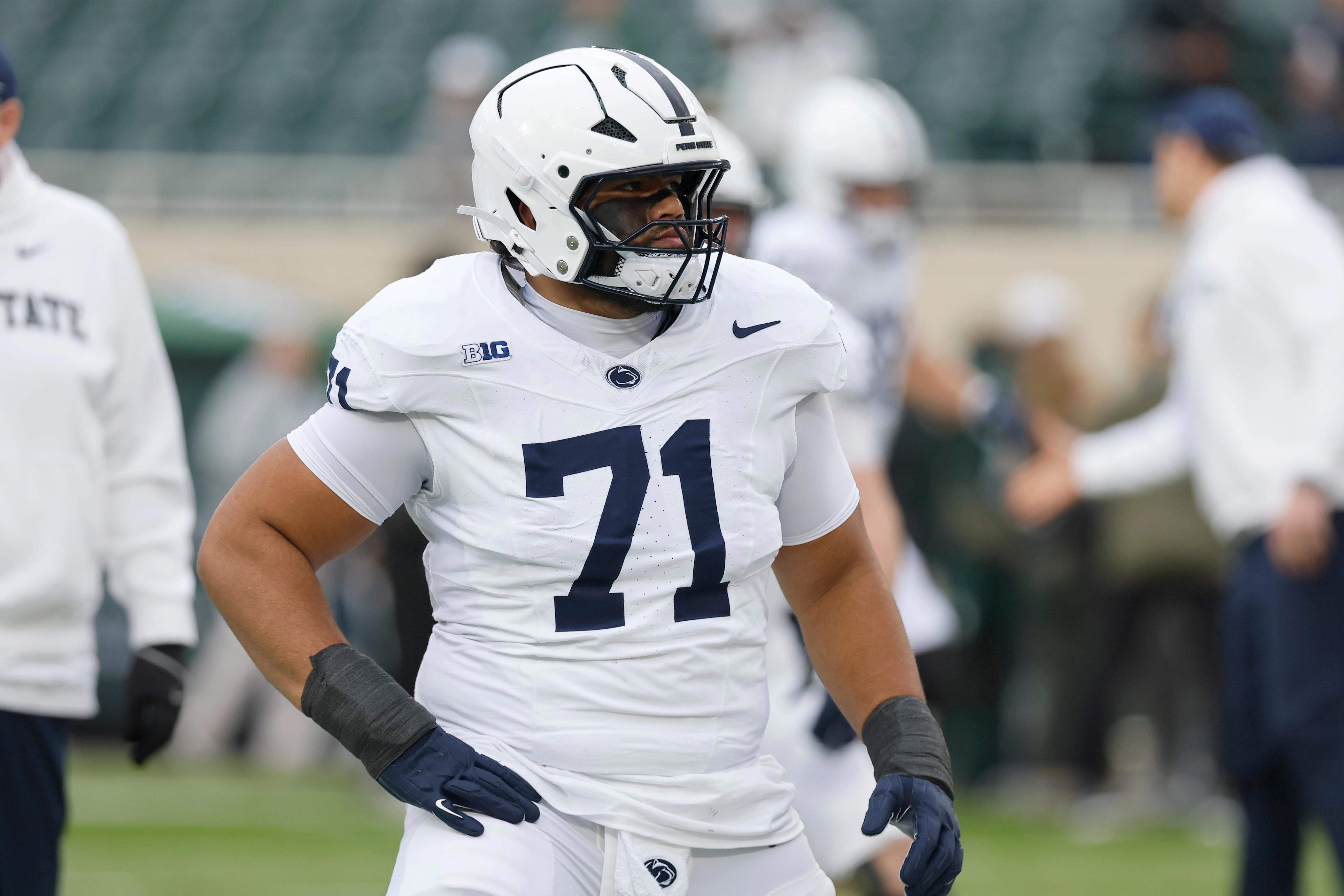 Rams make an interesting pick at No. 13 in new FOX Sports mock draft