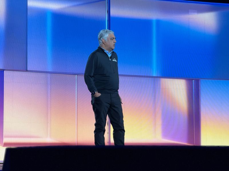 Workday’s market cap drops $40B; co-founder Bhusri back at helm with ...