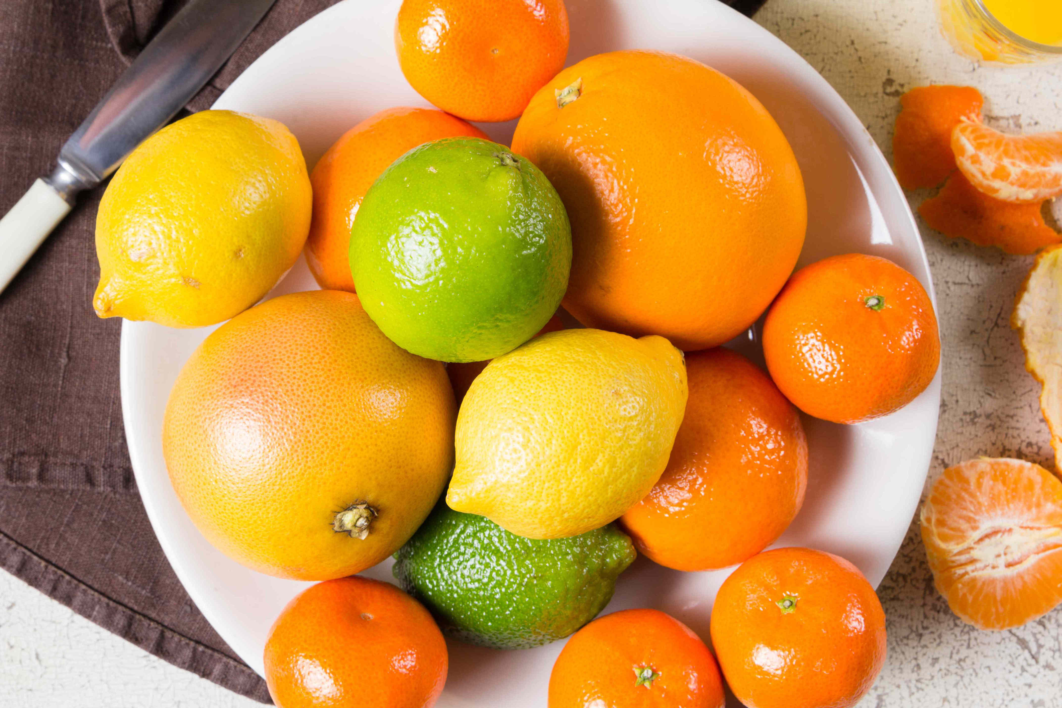 How to wash citrus fruit to remove waxes and germs, according to food ...