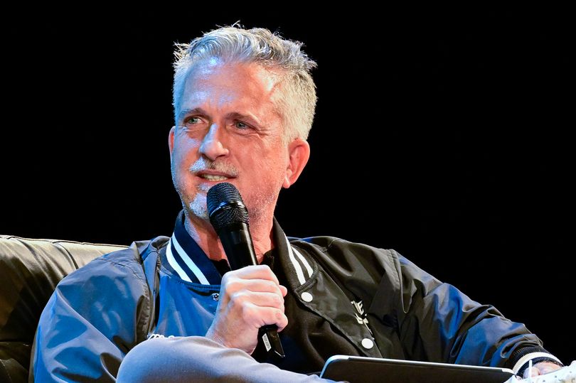 Bill Simmons shows his true colors with gesture to podcast guest