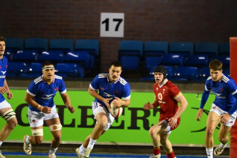 Les Bleuets renversent le pays de Galles en fin de match et poursuivent ...