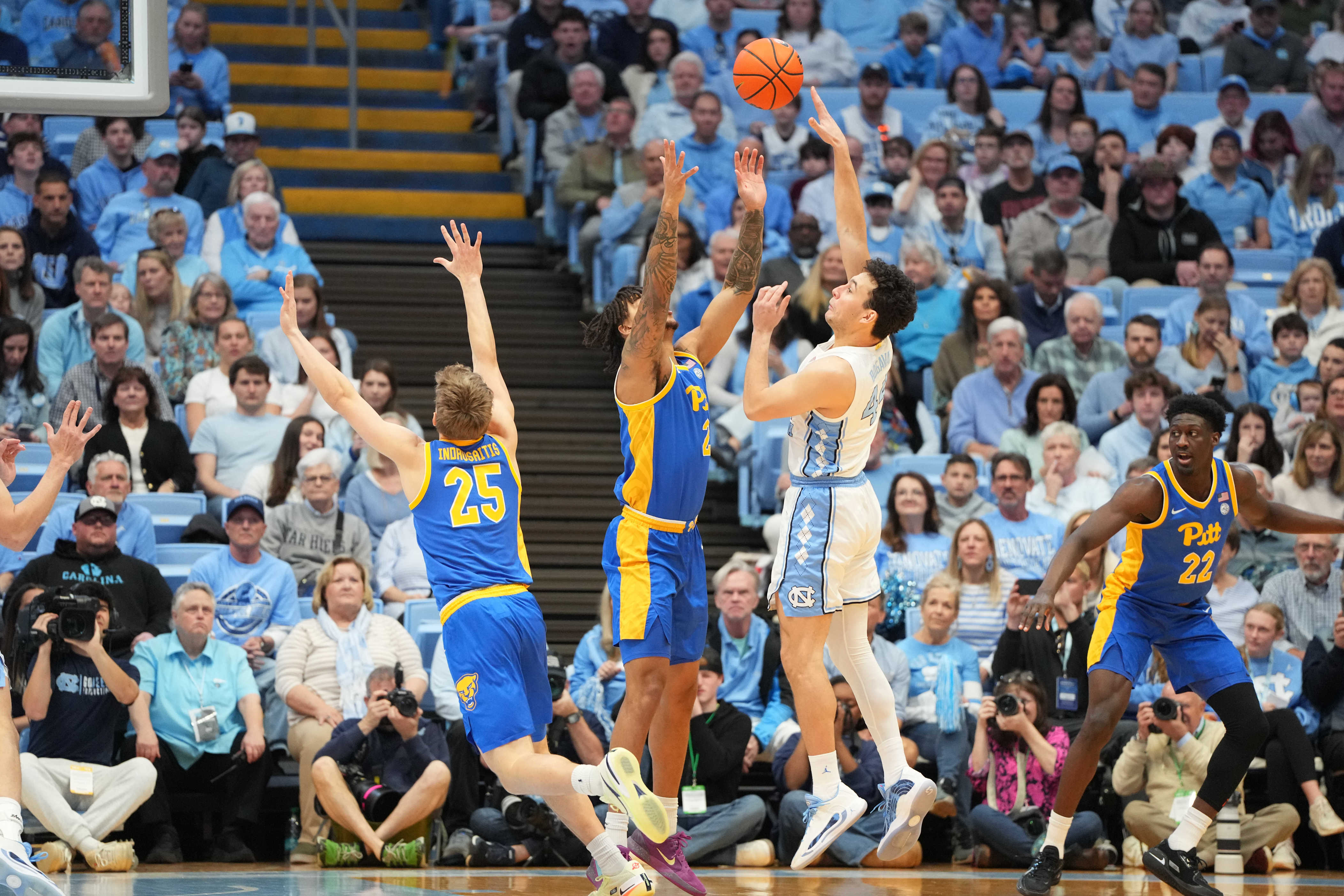 UNC basketball beats Pitt without Caleb Wilson, Henri Veesaar: Score ...