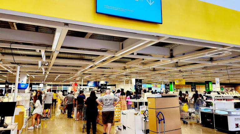 14 pro tips to navigate the IKEA store without overspending