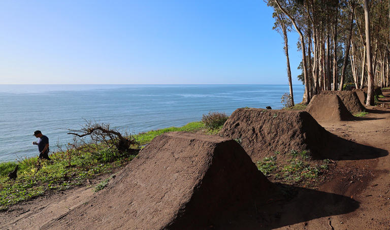 Beloved cliff jumps in Capitola will be demolished in early March