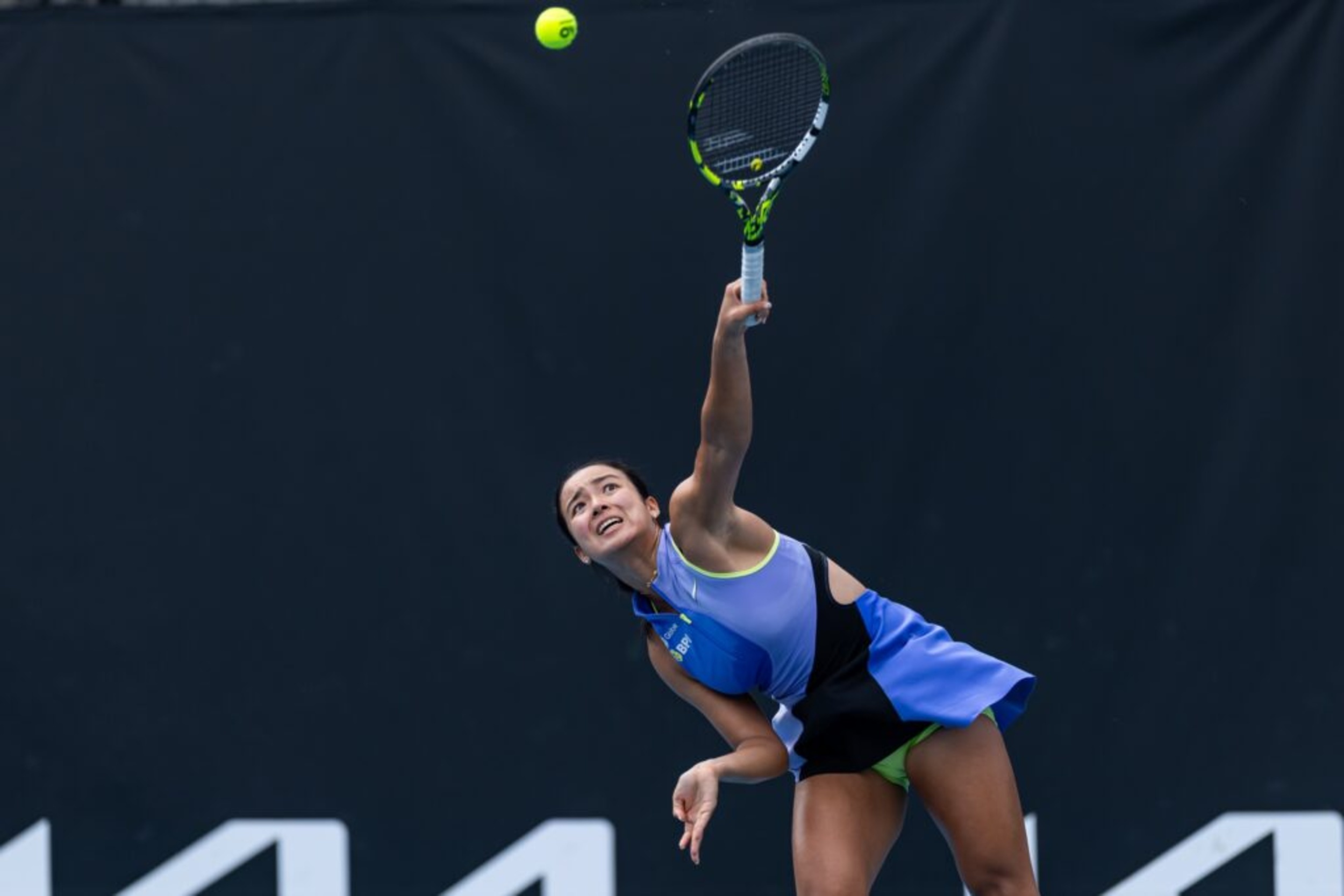 Alexandra Eala advances after Coco Gauff retires with concerning arm ...
