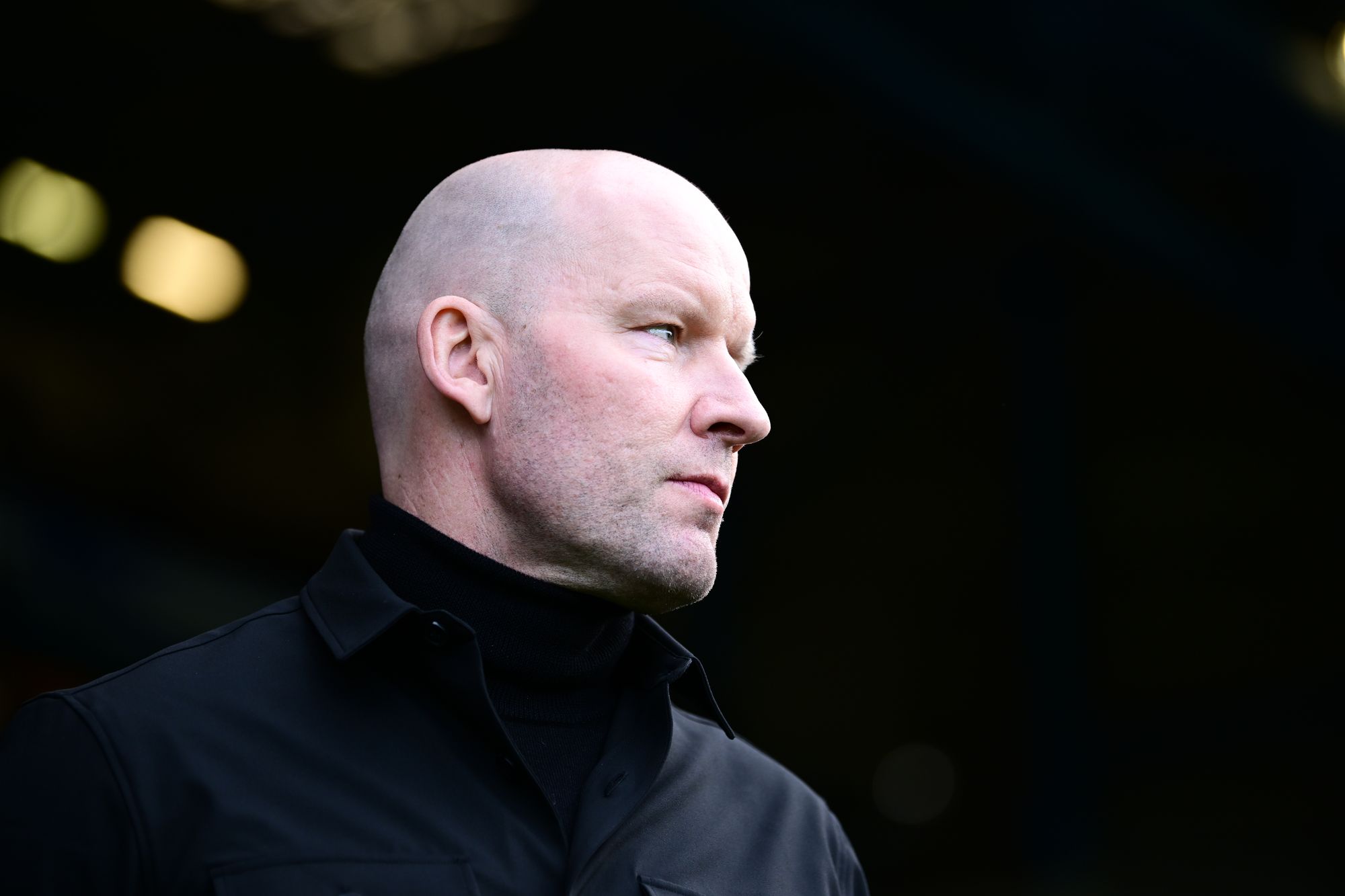 Sheffield Wednesday boss Henrik Pedersen salutes display v 'monster ...