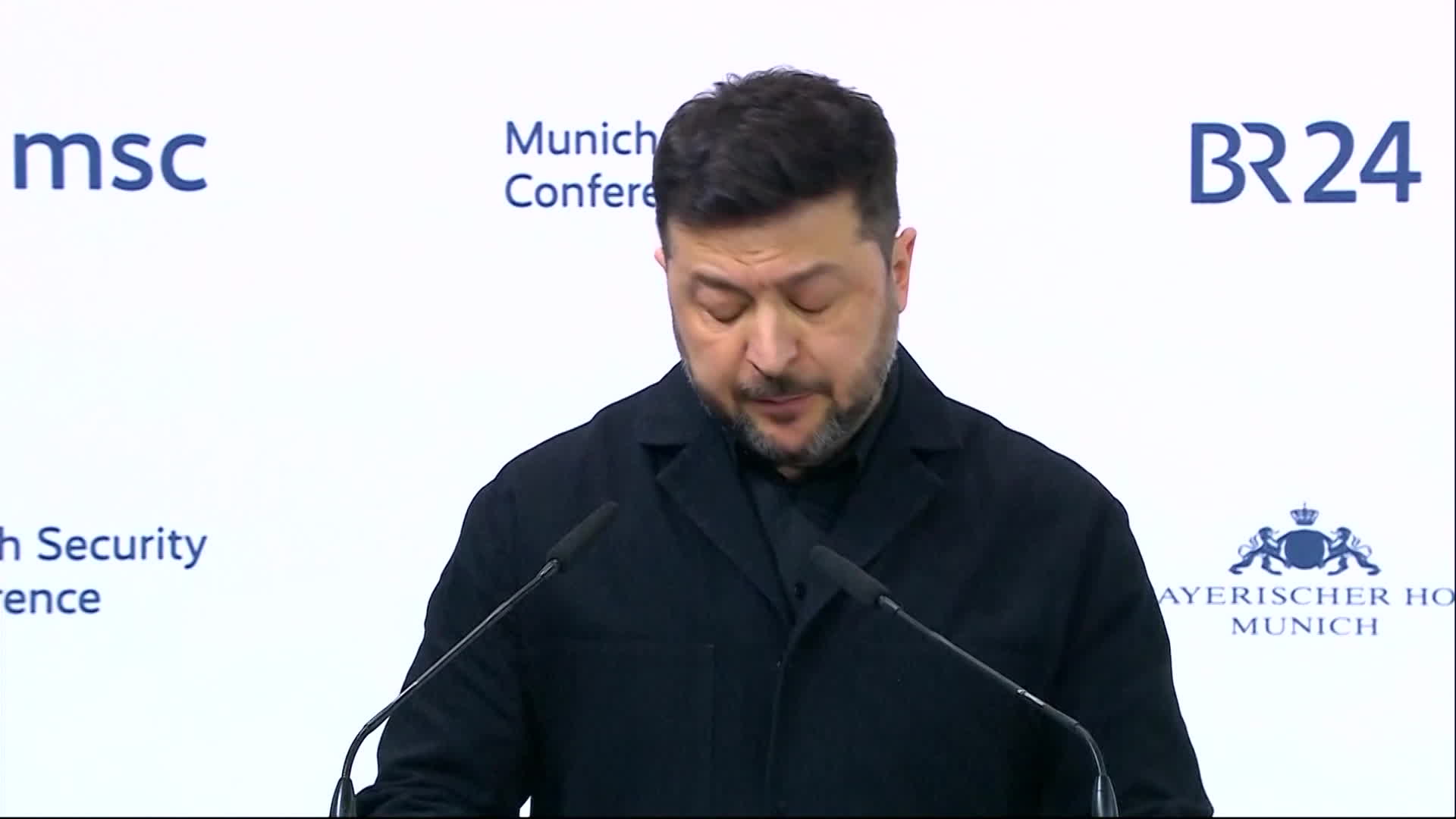 Zelenskiy says he cannot imagine Putin without war