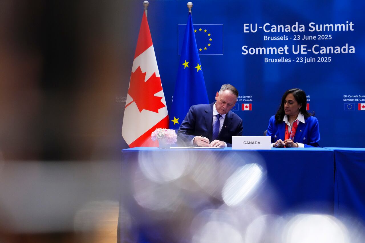 Canada has officially joined the EU's loans-for-weapons program