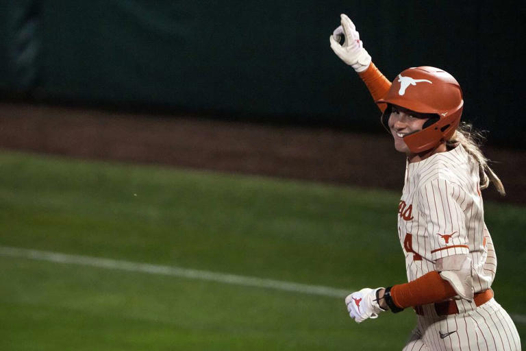 Texas softball: Austin weather rains out game vs Syracuse, delays Ohio ...
