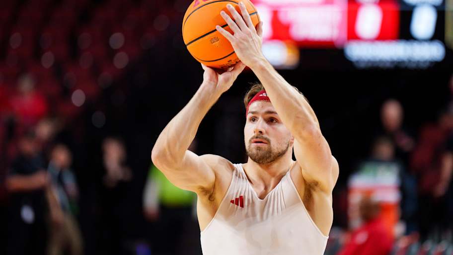 Despite Sam Hoiberg heroics, Nebraska still has slow start problems