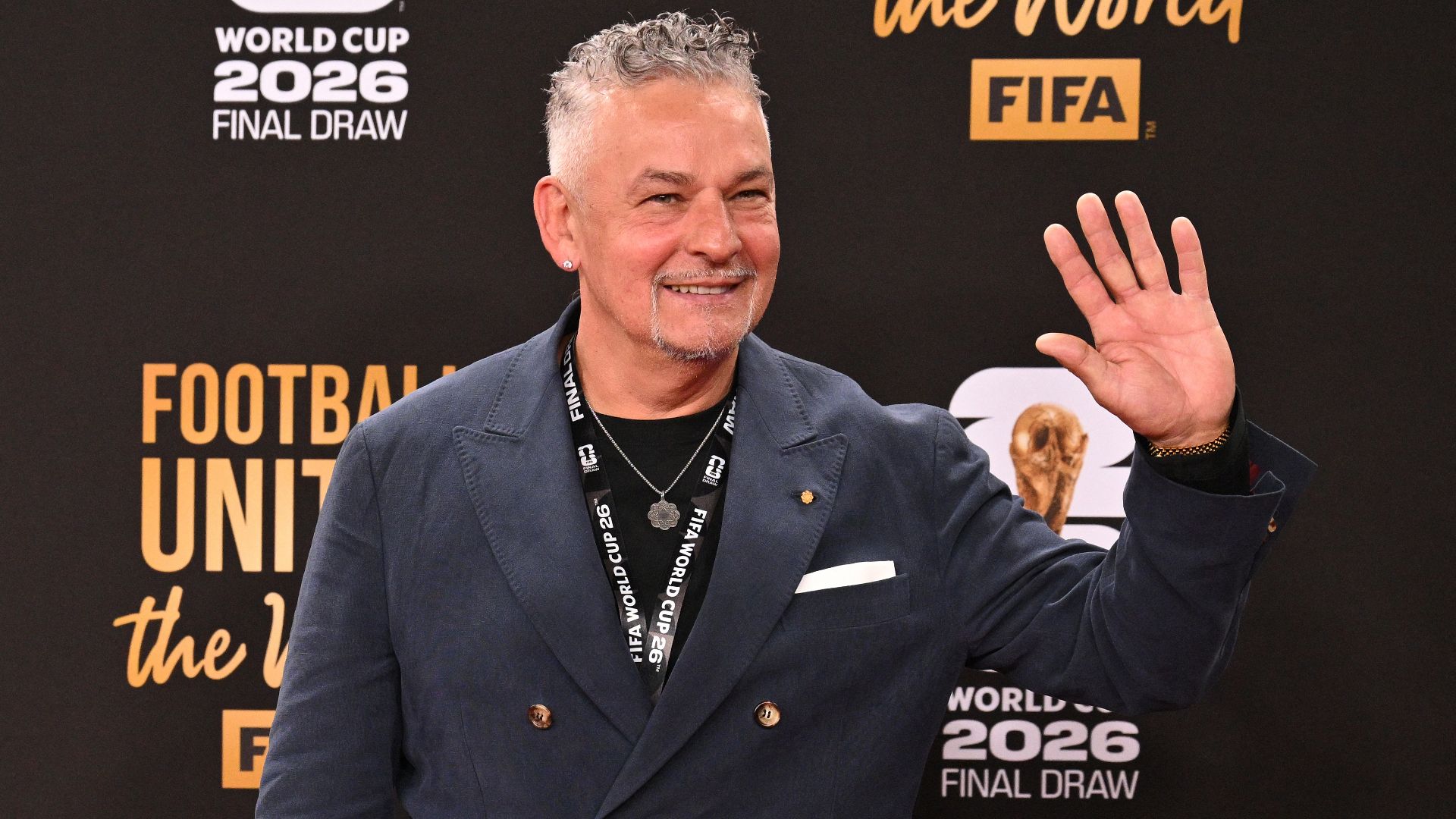 Roberto Baggio premiato a San Siro: entusiasmo per il Divin Codino e ...