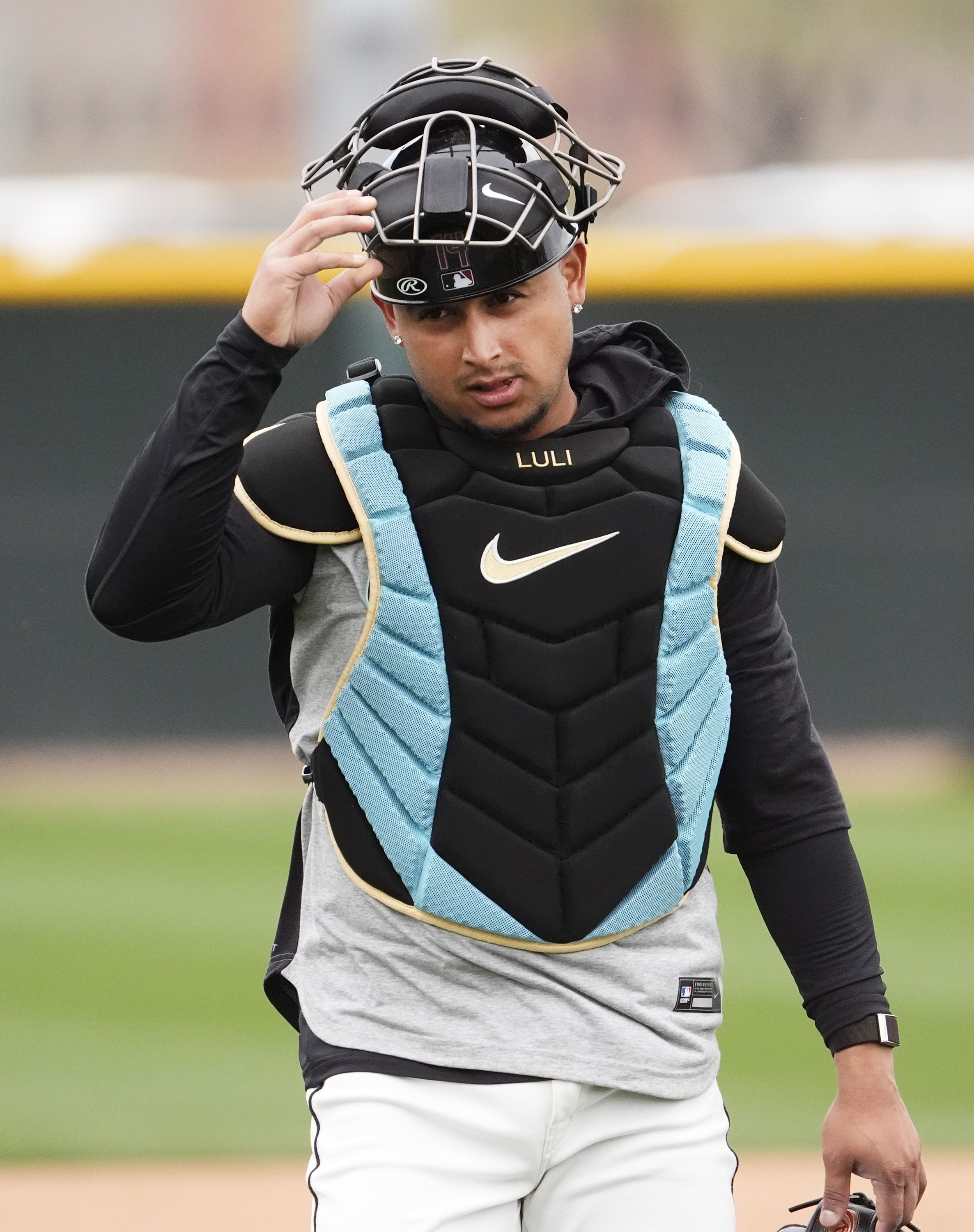 Diamondbacks' Gabriel Moreno blasts 460-foot home run vs Giants