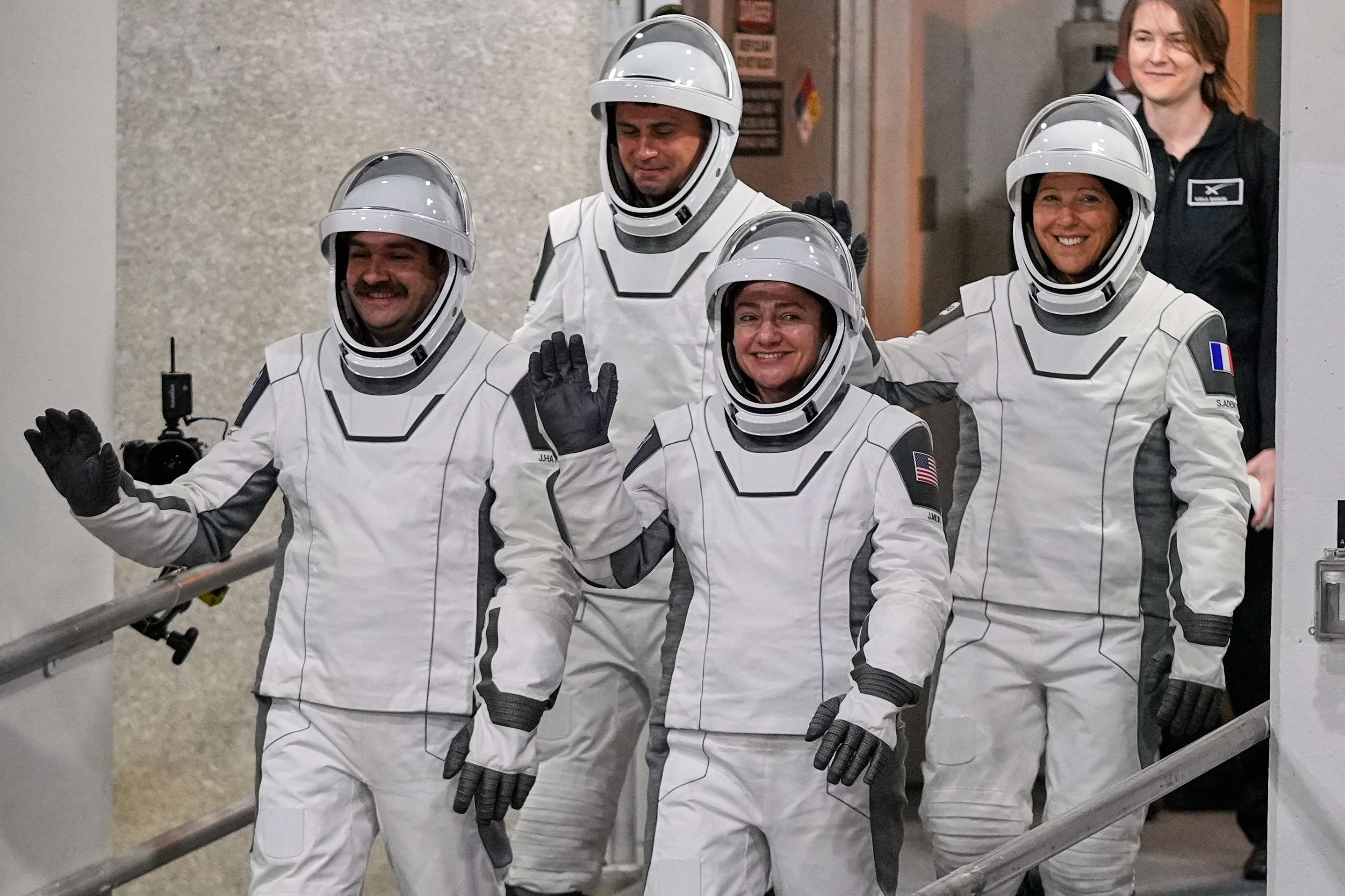 Space X delivers four astronauts to ISS one month after medical evacuation