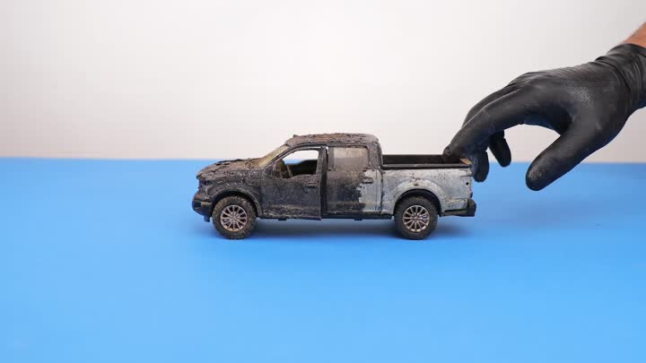 Let's restore toys together