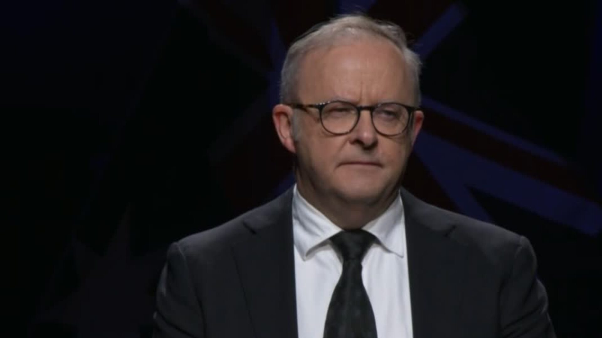 Labor plays 'gender' card as Liberal Party selects new leadership