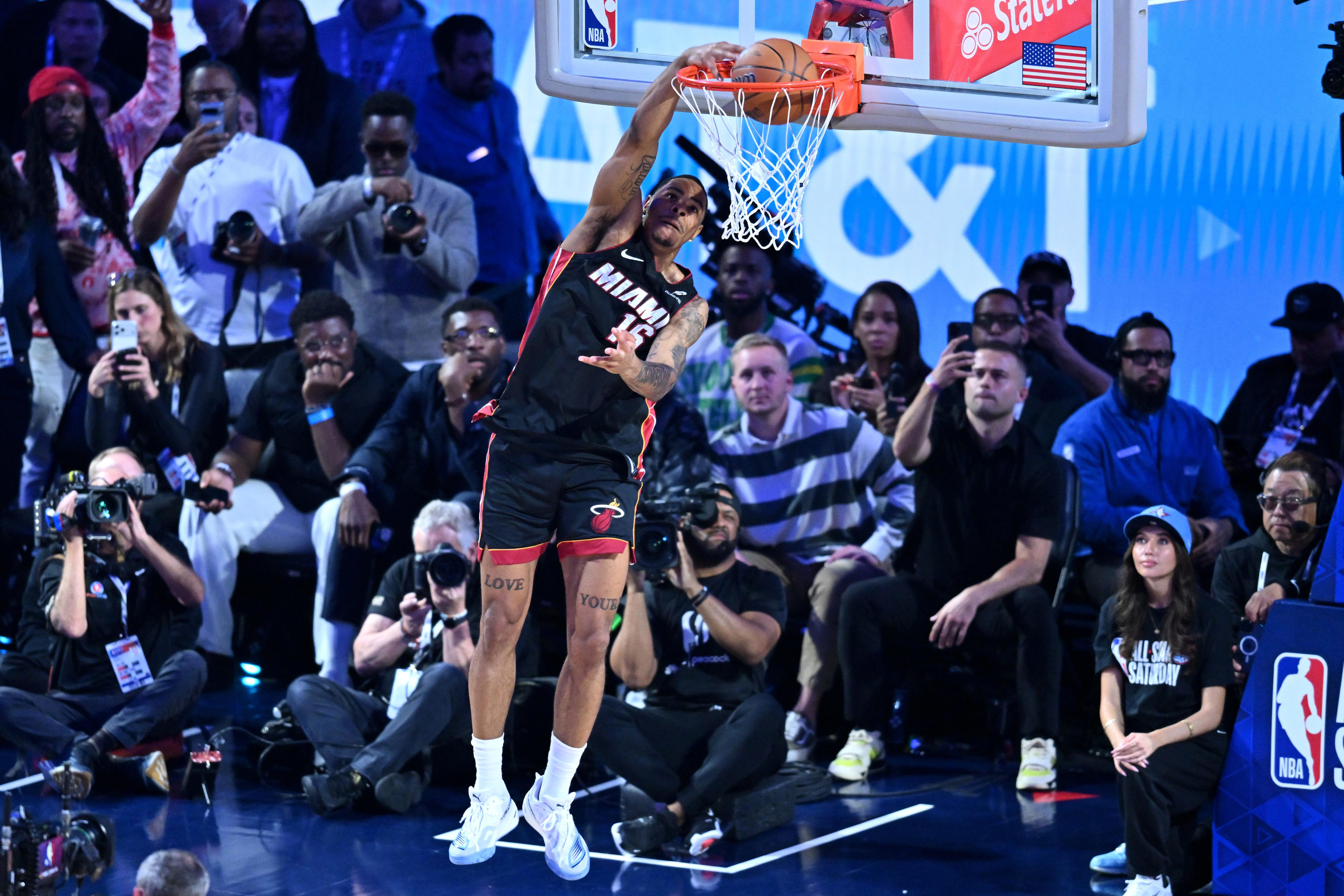 Who is Keshad Johnson? Meet this year's NBA Slam Dunk Contest winner