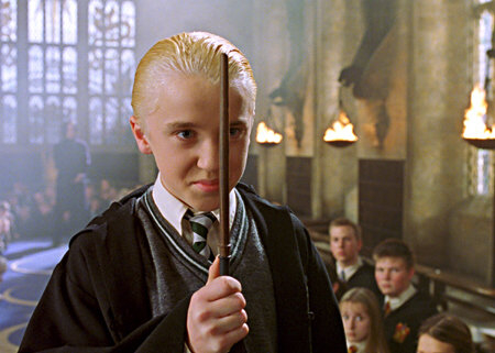 10 characters who became legendary thanks to improvising actors