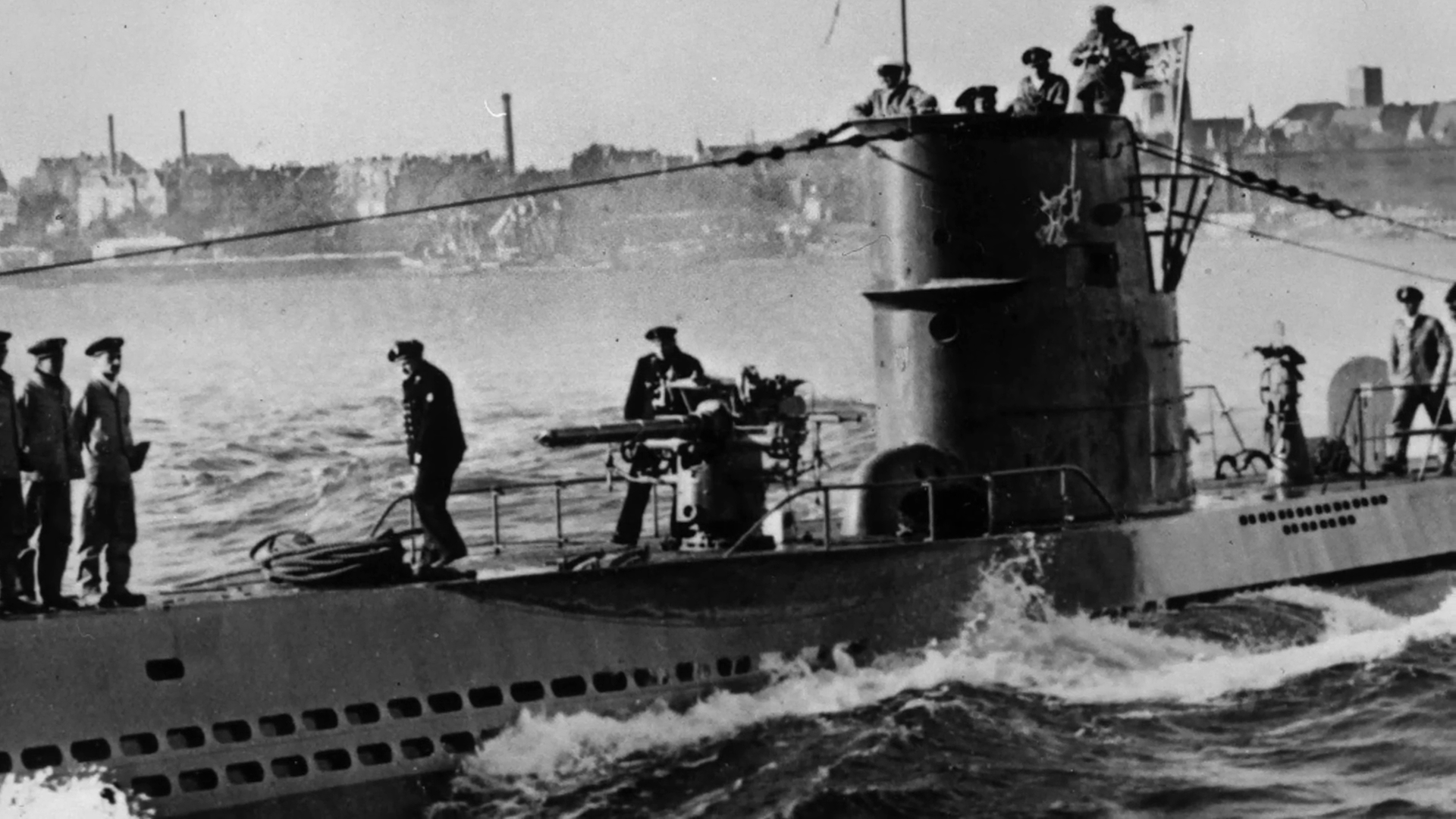 The last U-boat of La Rochelle: Survival, strategic retreat, and the ...