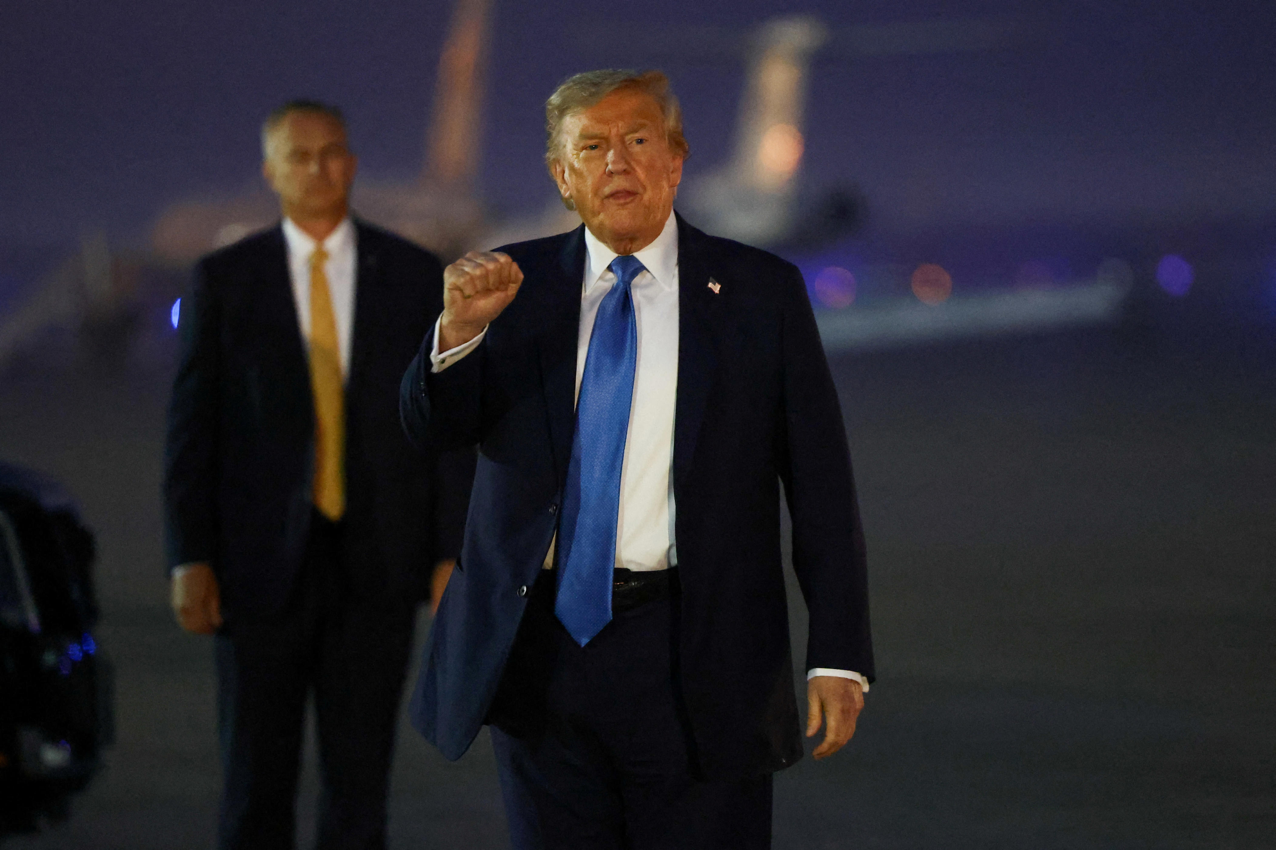 Iran mirrors Trump’s playbook, sending mixed signals for nuclear talks