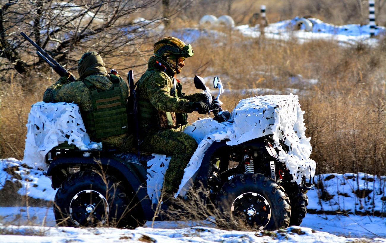 Russia tries to encircle Myrnohrad from the north: Paratroopers show ...
