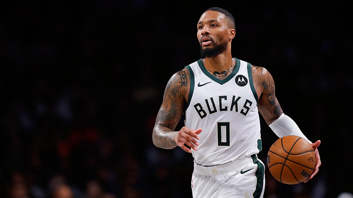 NBA: Damian Lillard matches Larry Bird with third three-point title