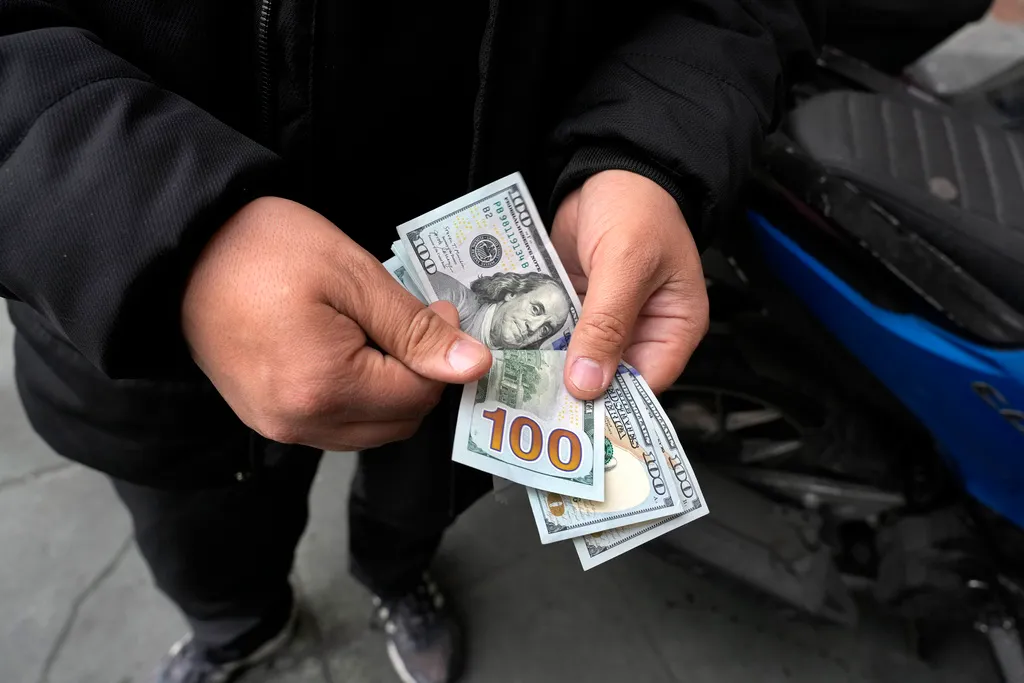 March Social Security direct payment worth $994 goes out in 12 days