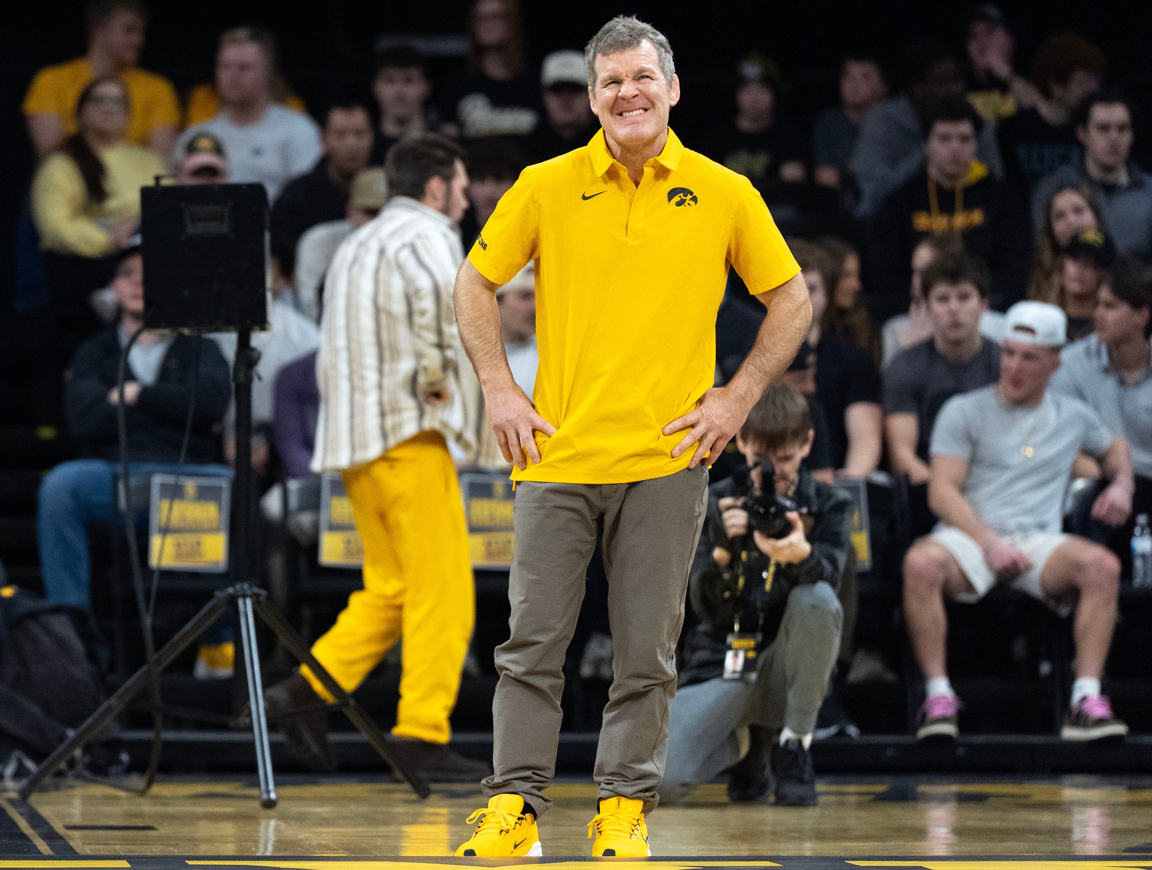 Coaching changes not expected for Iowa wrestling, Tom Brands to stay