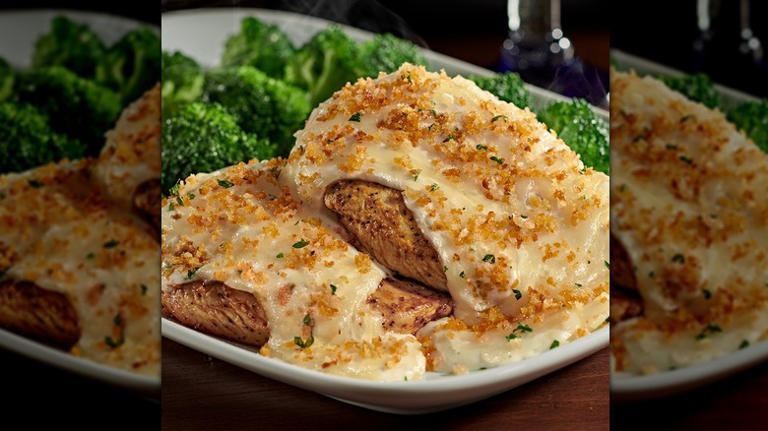 10 Longhorn Steakhouse dining rules that everyone should follow
