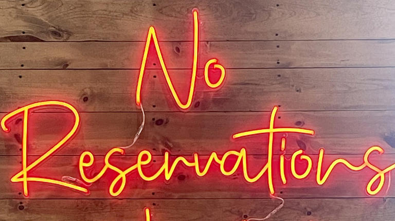 10 Longhorn Steakhouse dining rules that everyone should follow