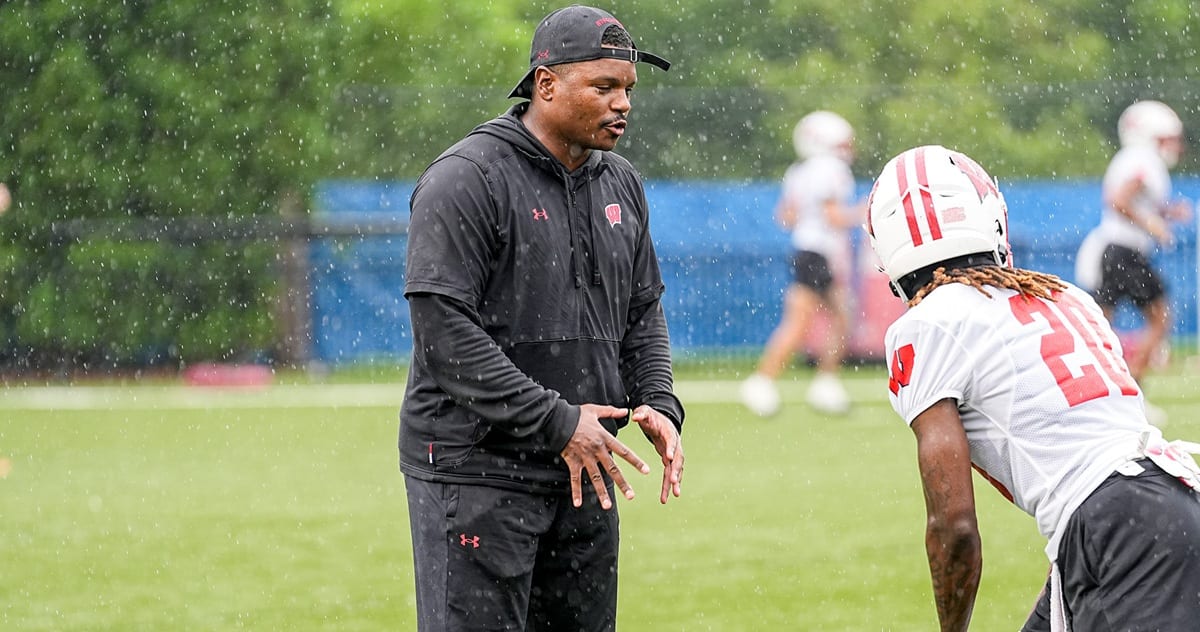 Wisconsin WRs coach Jordan Reid leaving for NFL job