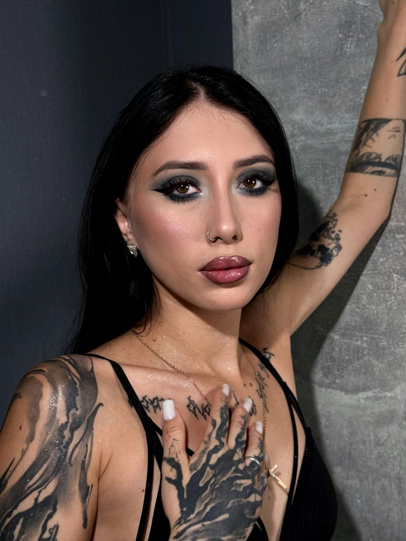 The clean girl era is over: 10 makeup trends dominating 2026